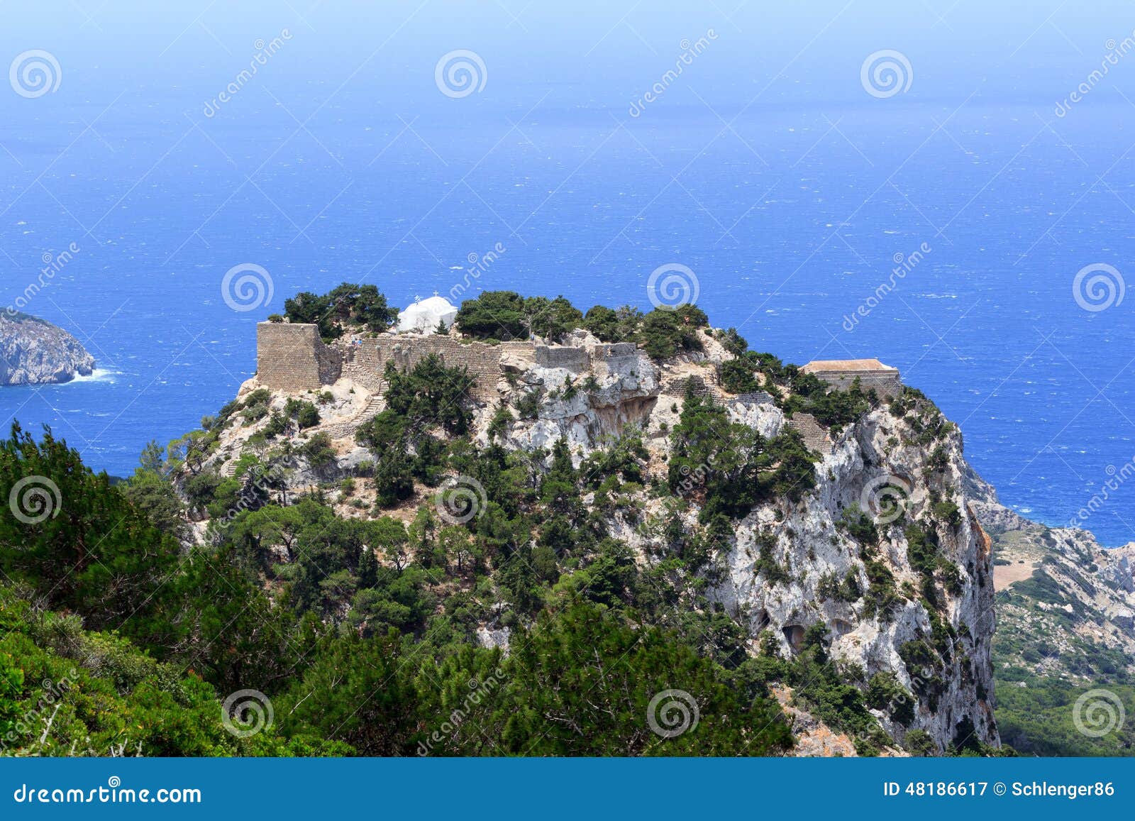 Het Kasteel Van Monolithos in Rhodos Stock Afbeelding - Image of kapel ...