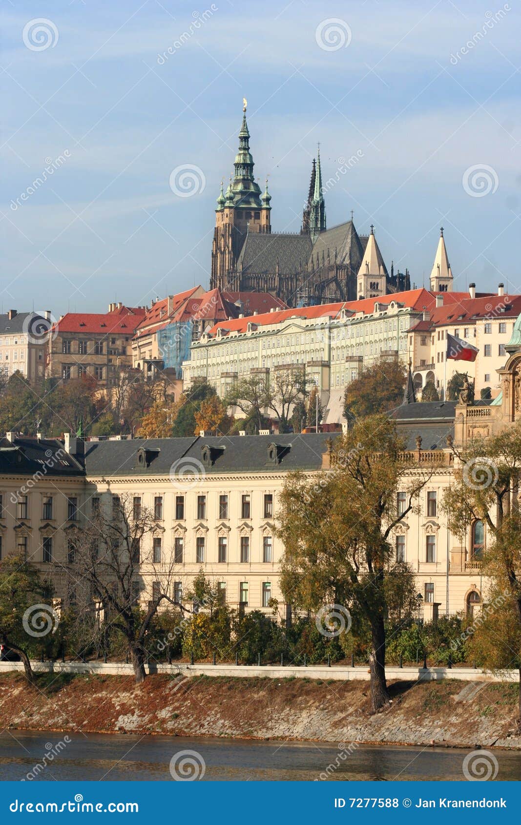 Het Kasteel van Praag stock foto. Image of europa, tsjechisch - 7277588