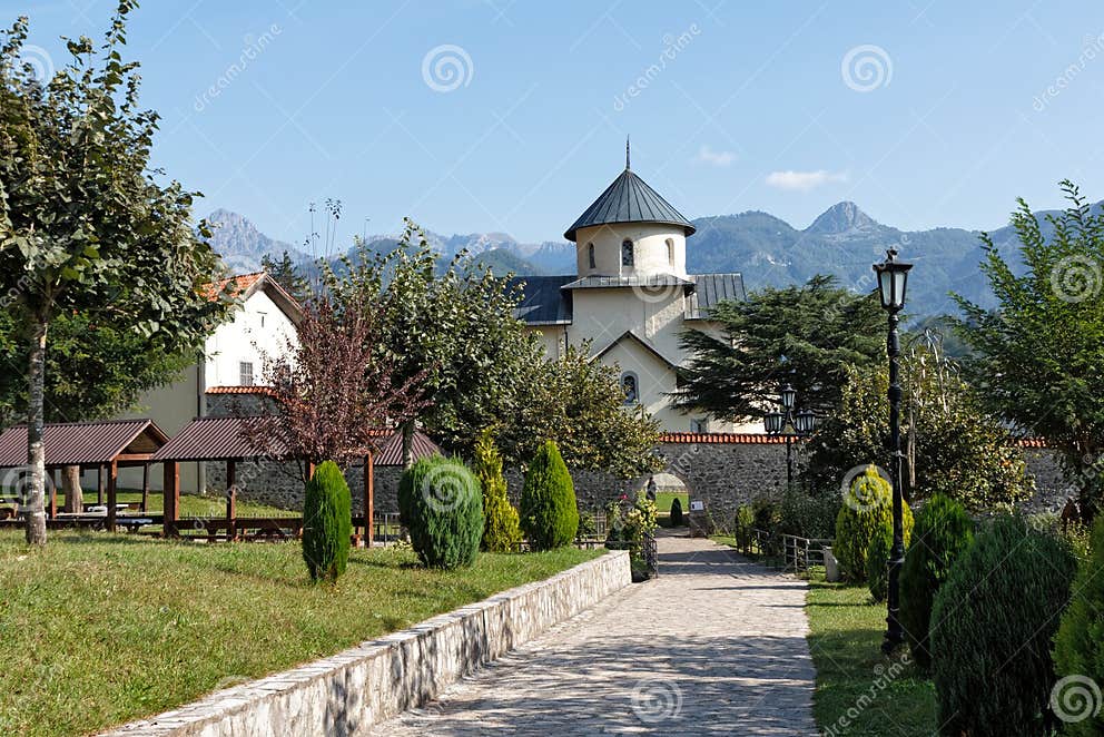 Het Klooster Van Moraca, Montenegro Stock Afbeelding - Image of beste ...