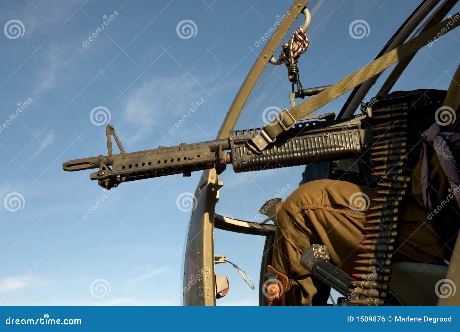Het Machinegeweer Van De Helikopter Stock Foto - Image of munitie, snel ...