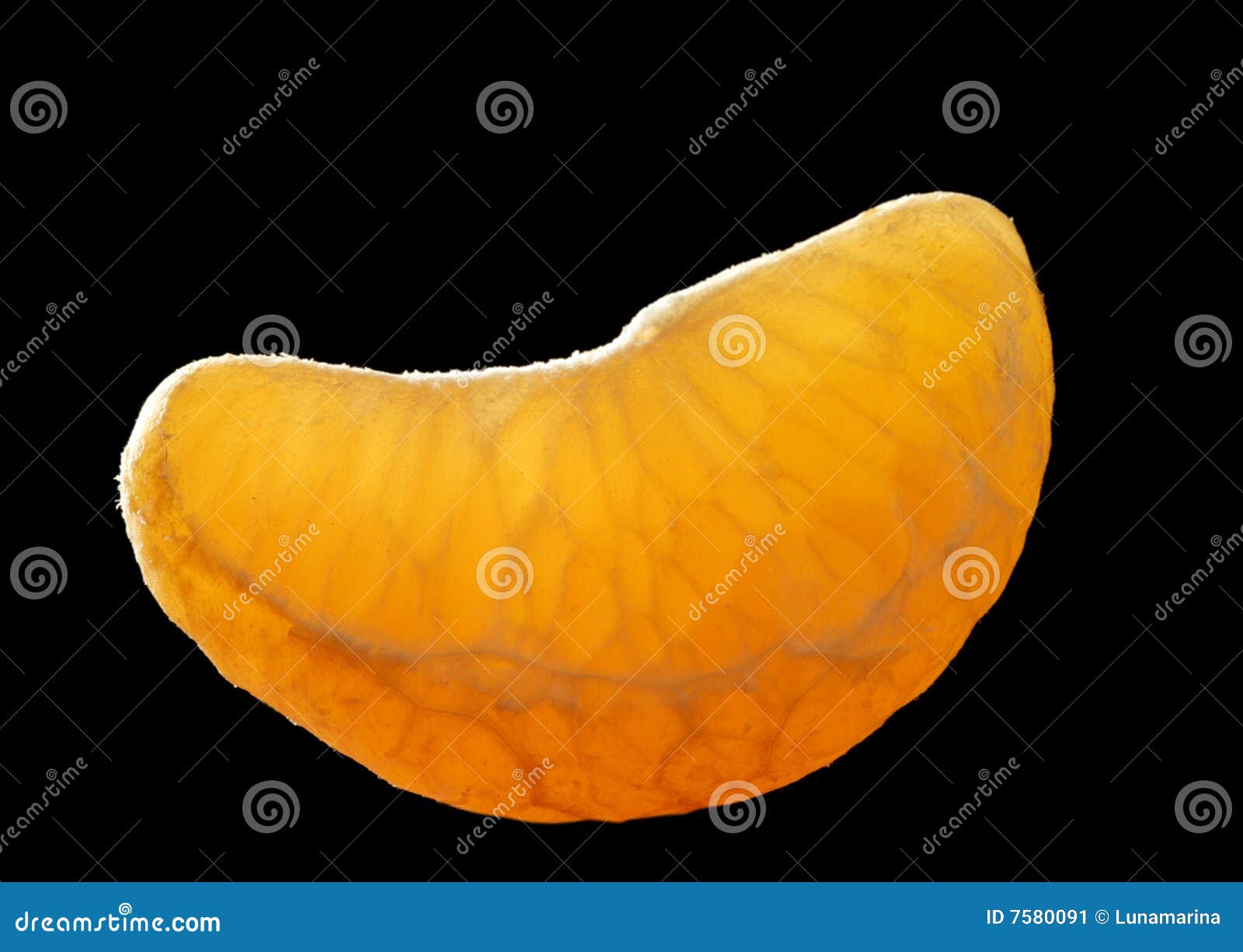 Het Macrosegment Van De Mandarijn Over Zwarte Stock Afbeelding - Image ...