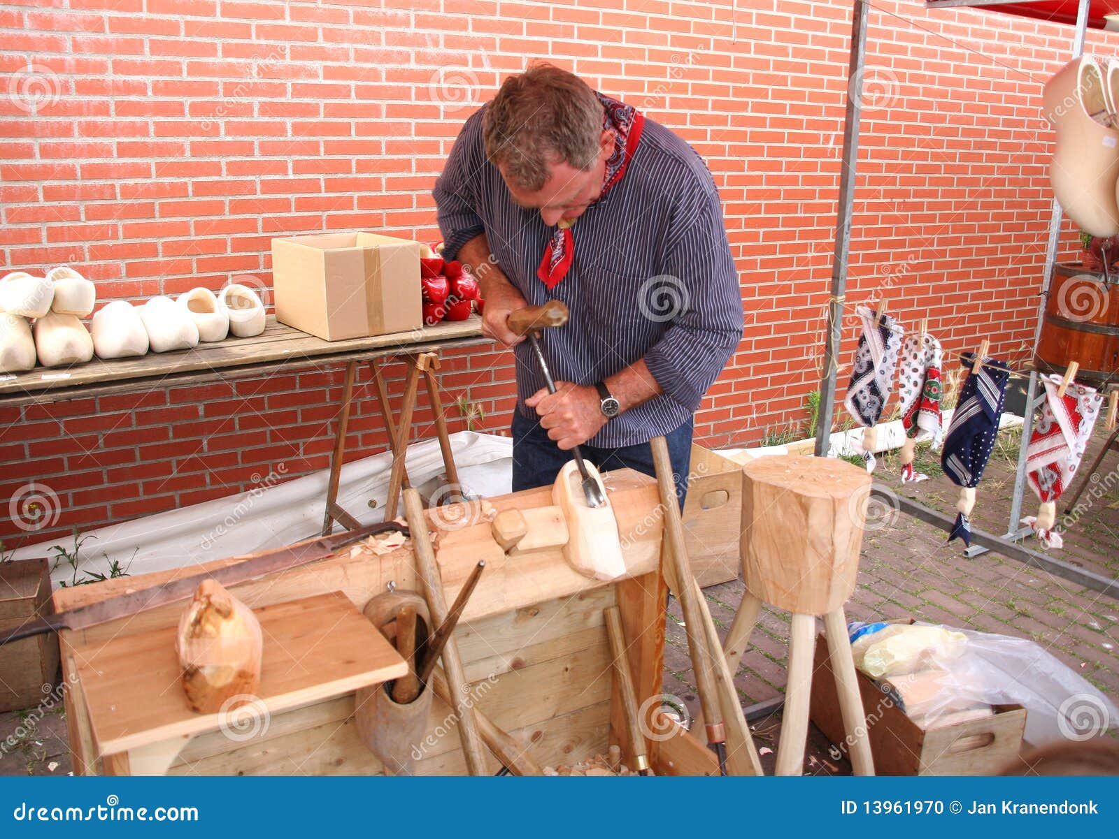 Het Maken Van Belemmeringen Redactionele Afbeelding - Image of ...