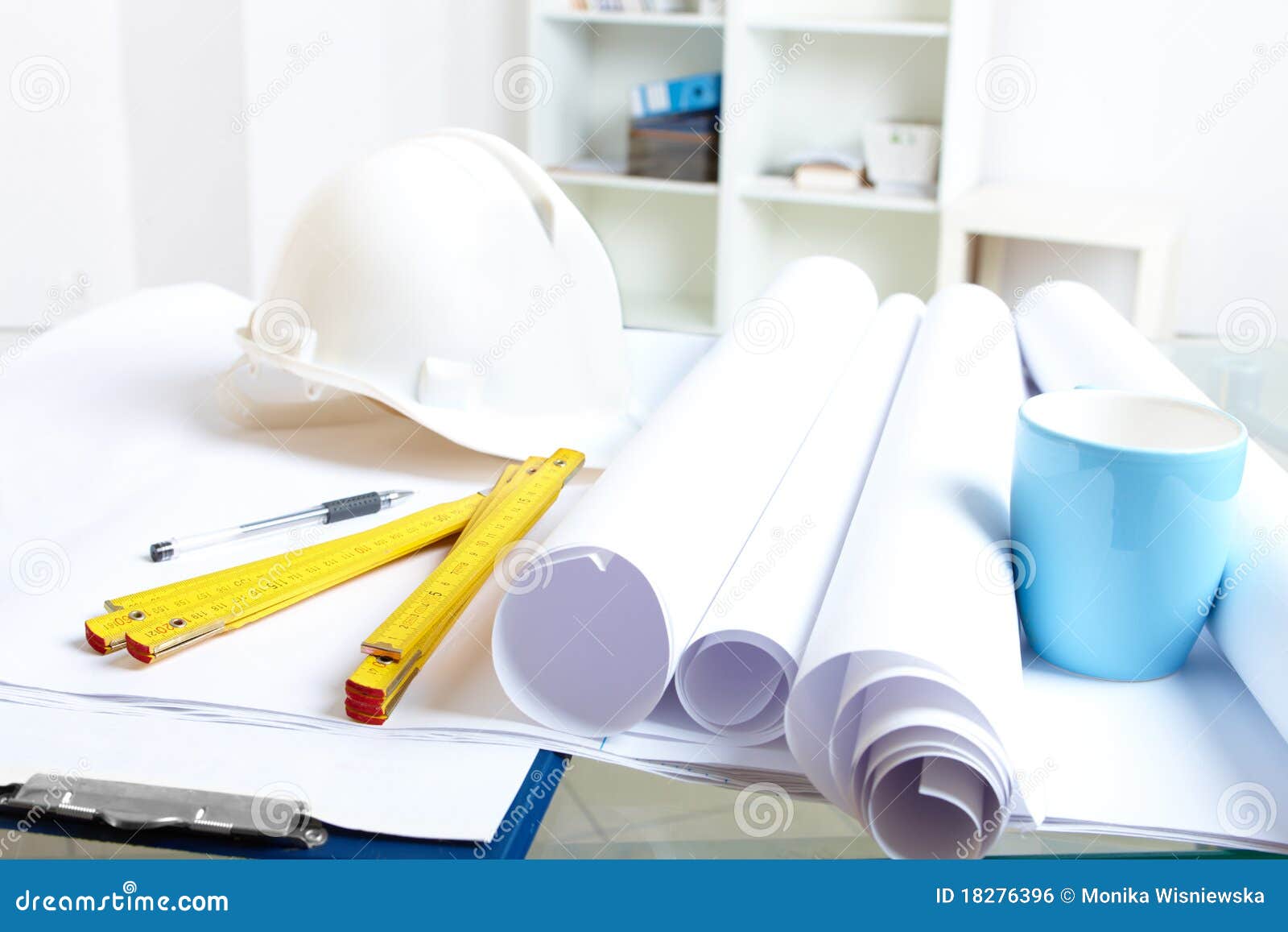 Het Materiaal Van De Architect Stock Foto - Image of huis, hoed: 18276396