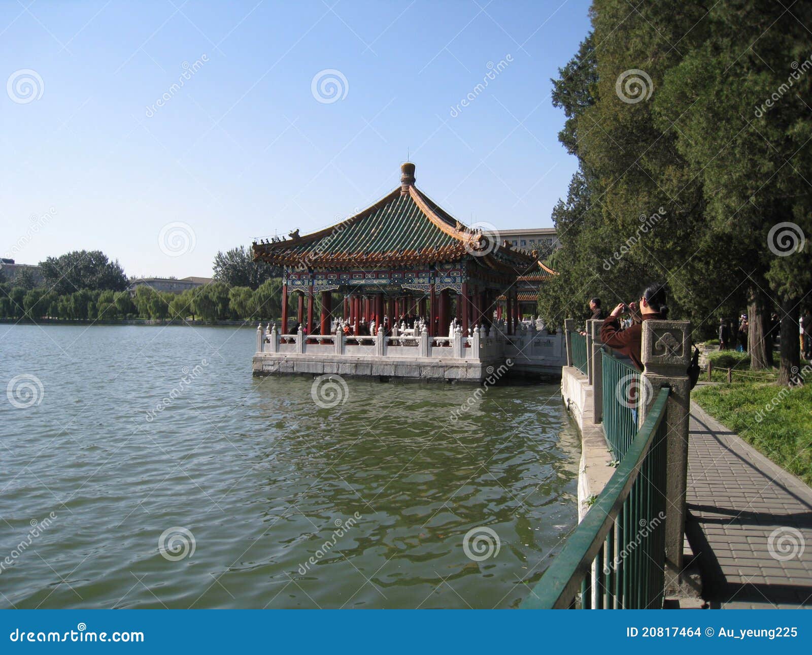 Het Meer Van Shi-sa-Hai in Centraal Peking Redactionele Stock ...