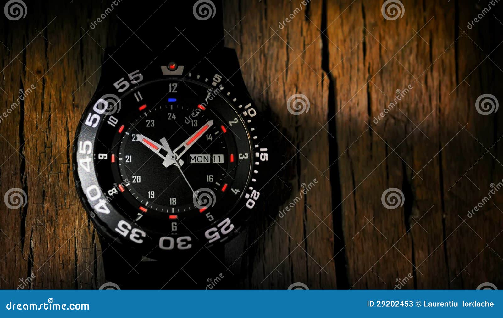 Het Militaire Horloge Van Het Tritium Stock Afbeelding - Image of ...