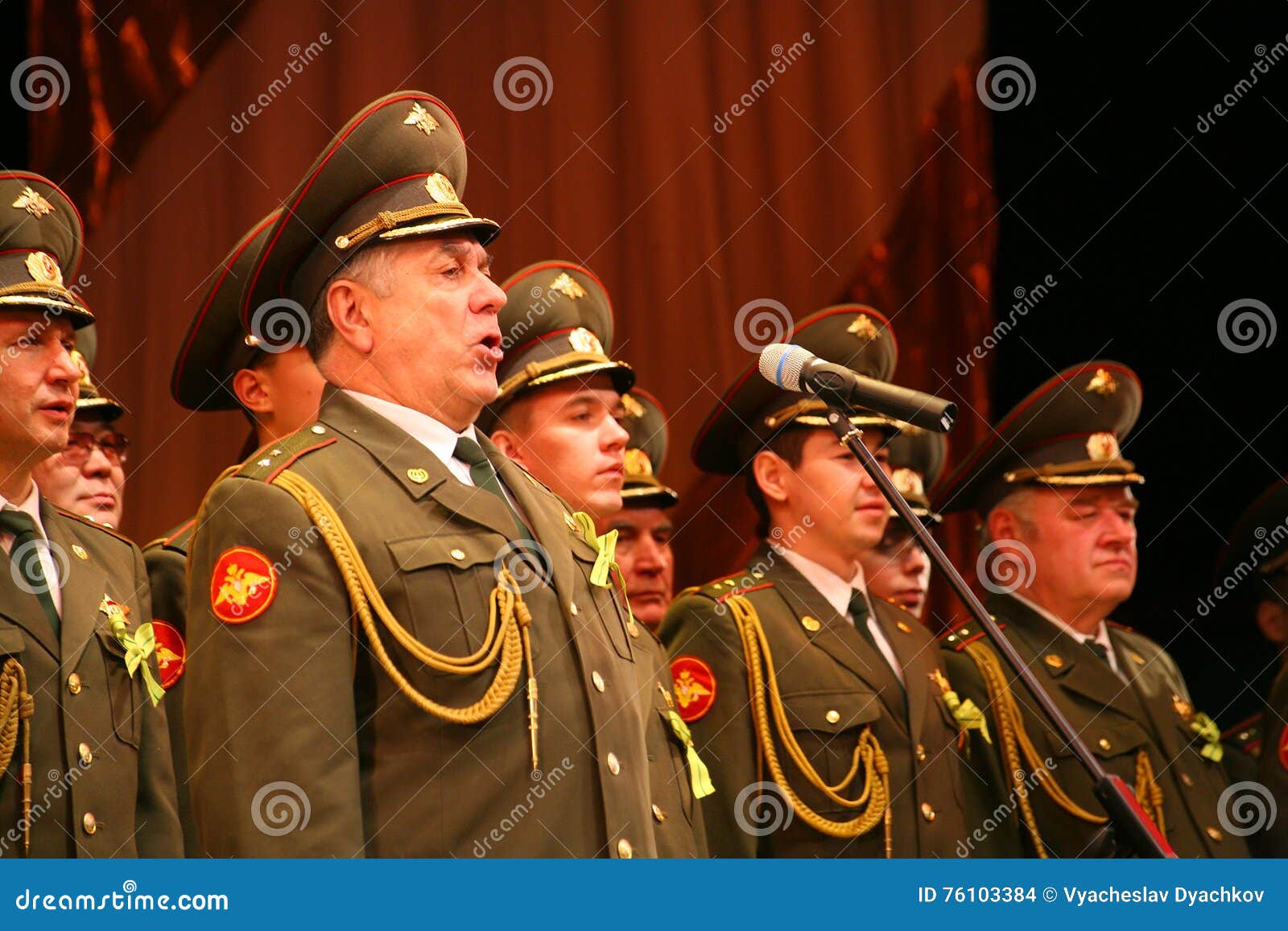 Het Militaire Koor Van Het Russische Leger Redactionele Stock ...