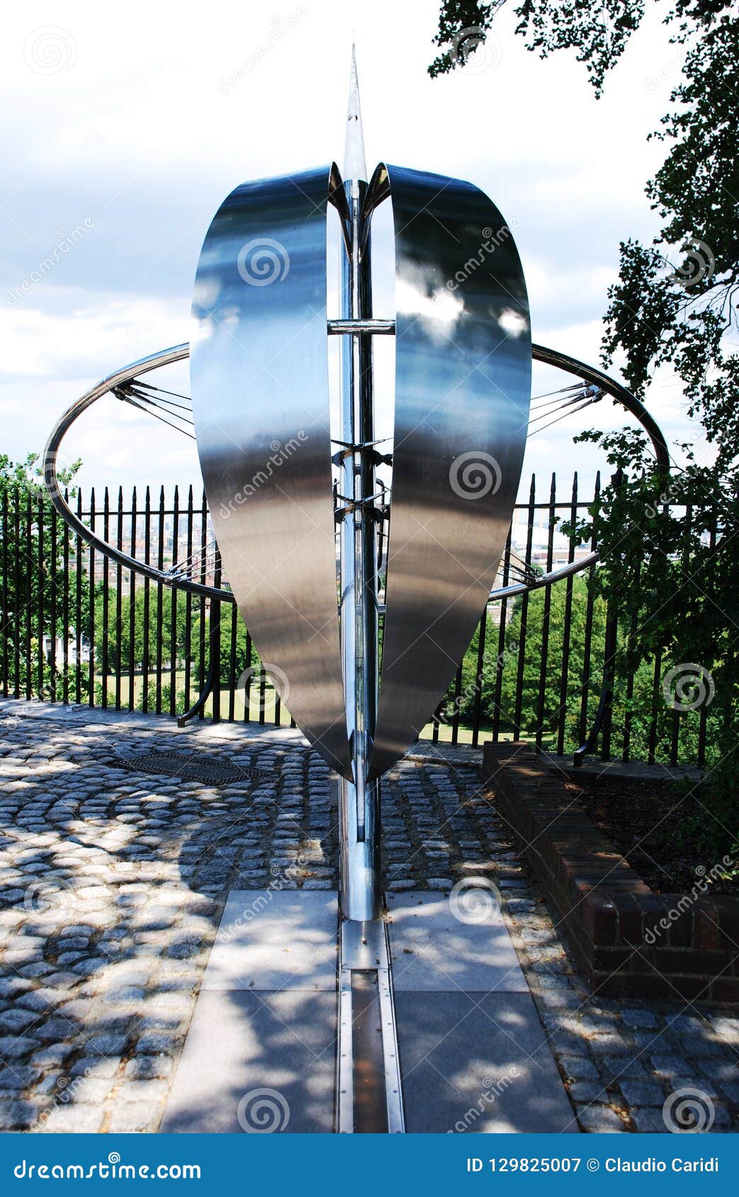 Het Monument Van De Nulmeridiaan Van Greenwich Stock Afbeelding - Image ...