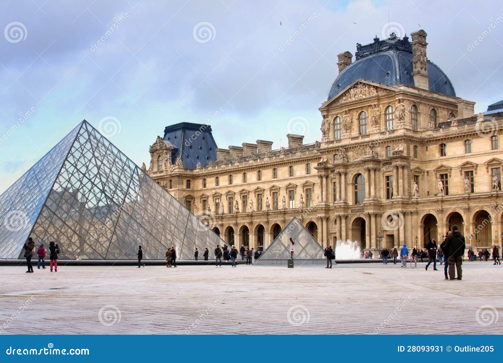 Het Museum Van Het Louvre in Parijs Redactionele Foto - Image of maas ...