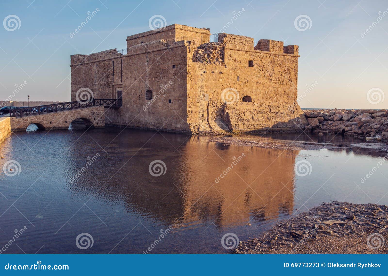 Het Oude Kasteel, Paphos, Cyprus Stock Afbeelding - Image of riviera ...