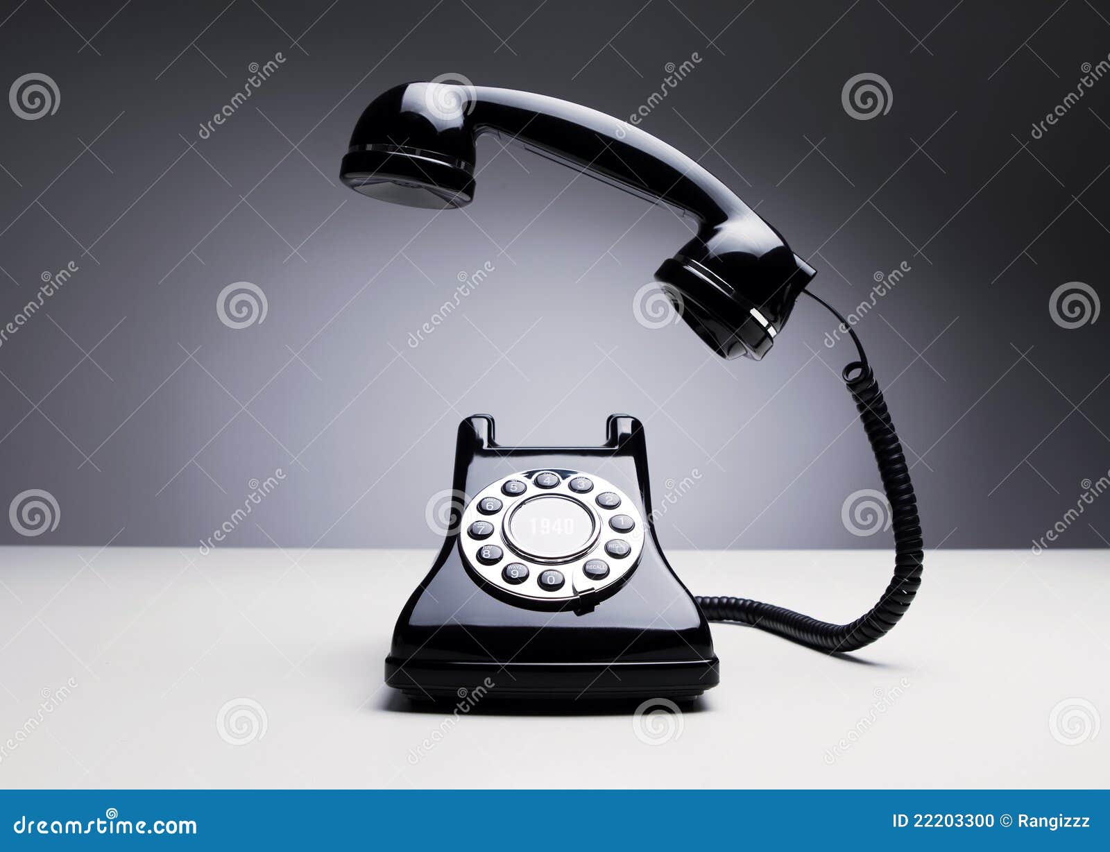 Het Oude Roterende Telefoon Bellen Stock Foto - Image of ontvanger ...