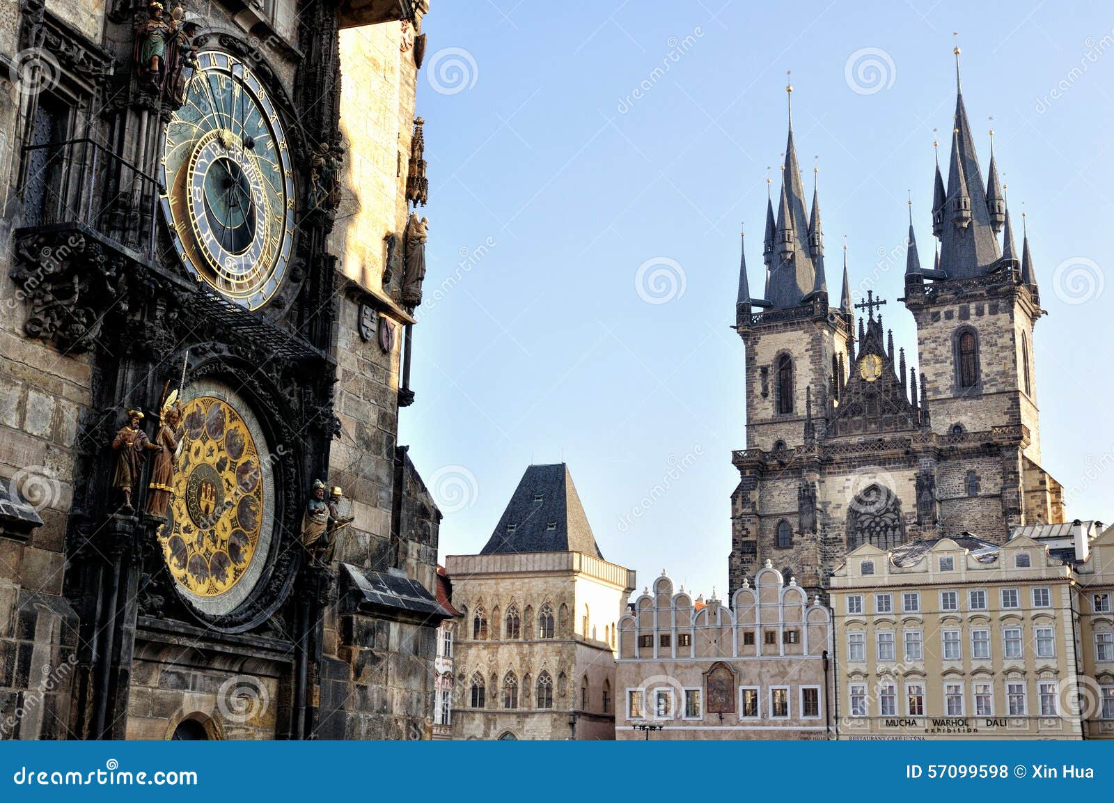 Het Oude Vierkant Van De Stad, Praag Stock Foto - Image of stad ...