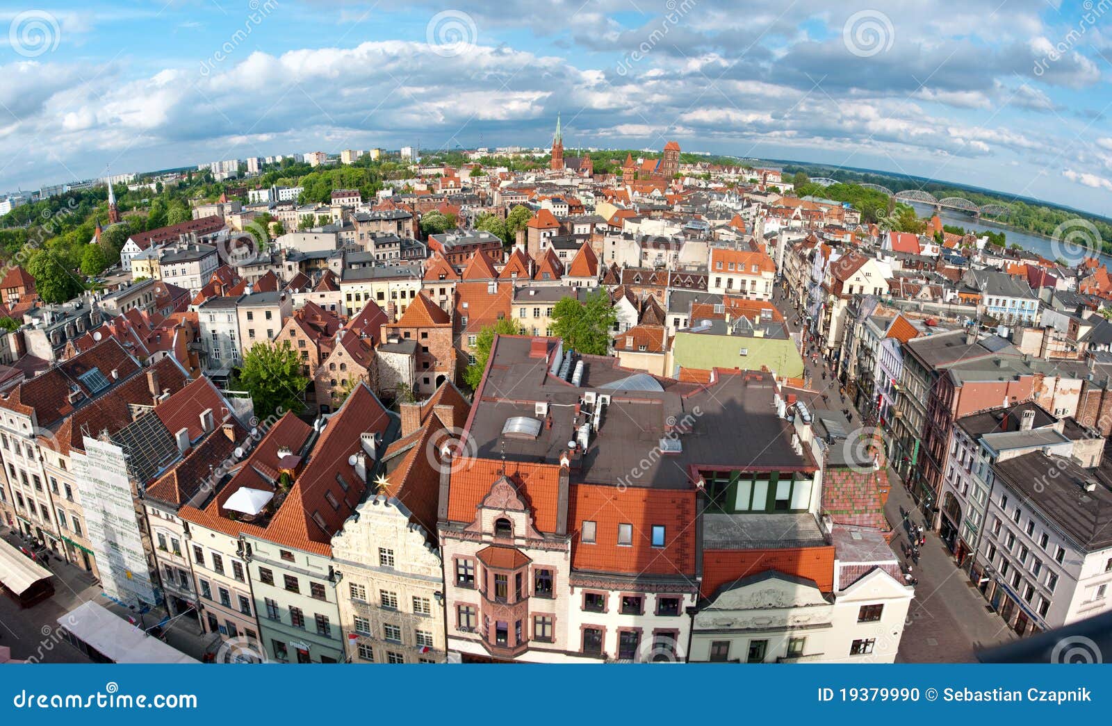 Het Panorama Van Torun, Polen Redactionele Afbeelding - Image of ...