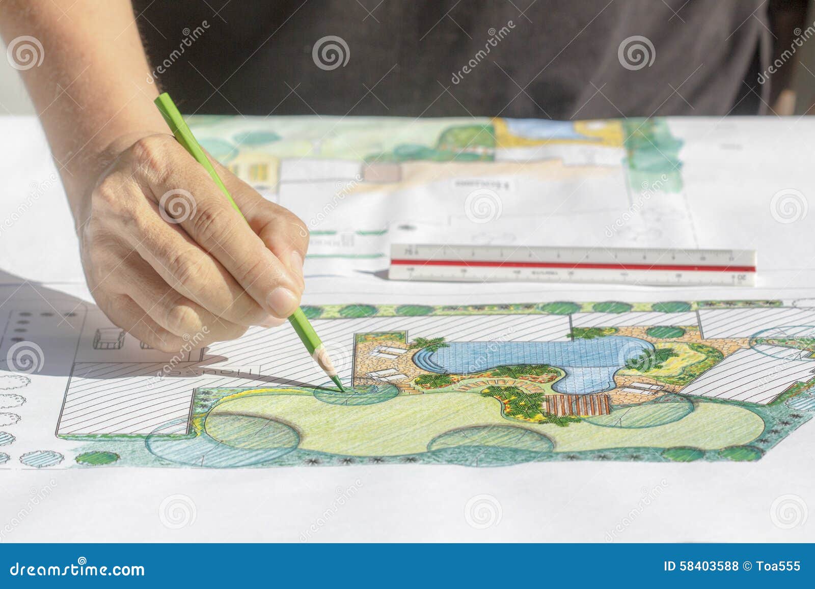 Het Plan Van De Het Ontwerpbinnenplaats Van De Landschapsarchitect Voor ...