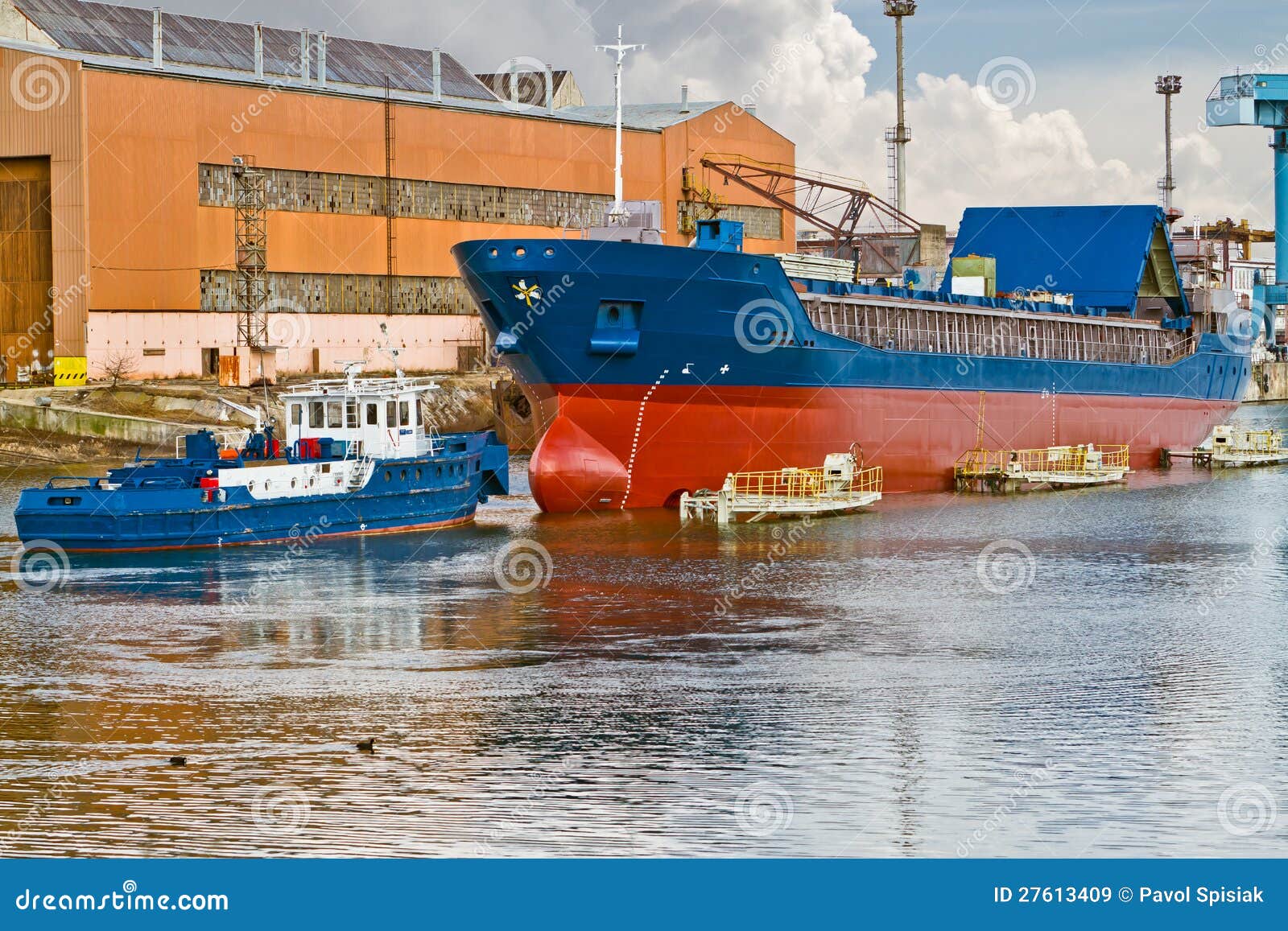 Het Plukken Van De Boot Schip Van Heftoestel Stock Afbeelding - Image ...