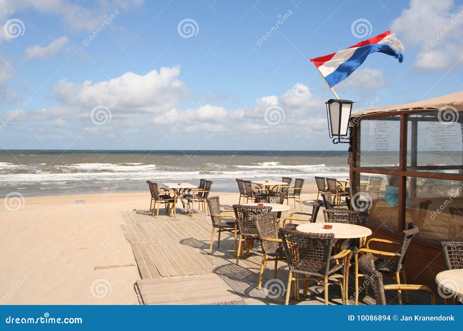 Het Restaurant Van Het Strand Stock Foto - Image of hemel, koffie: 10086894
