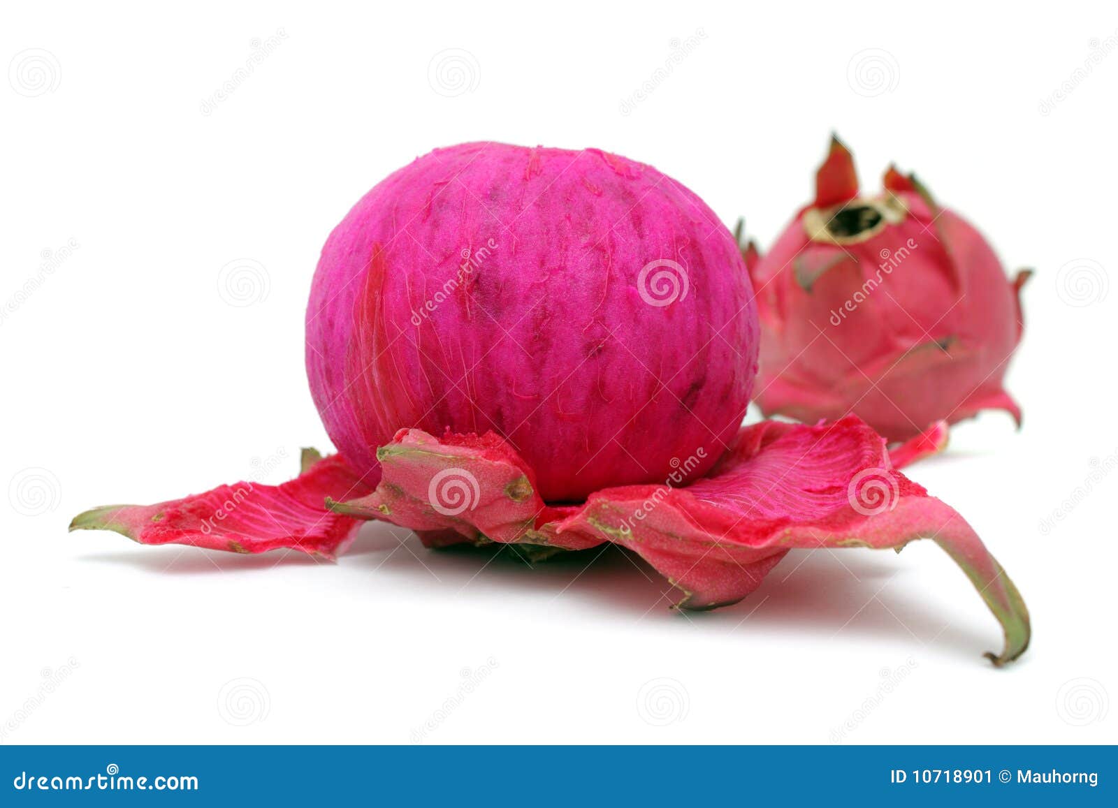 Het Rode Fruit Van De Draak Stock Afbeelding - Image of sappig, zoet ...