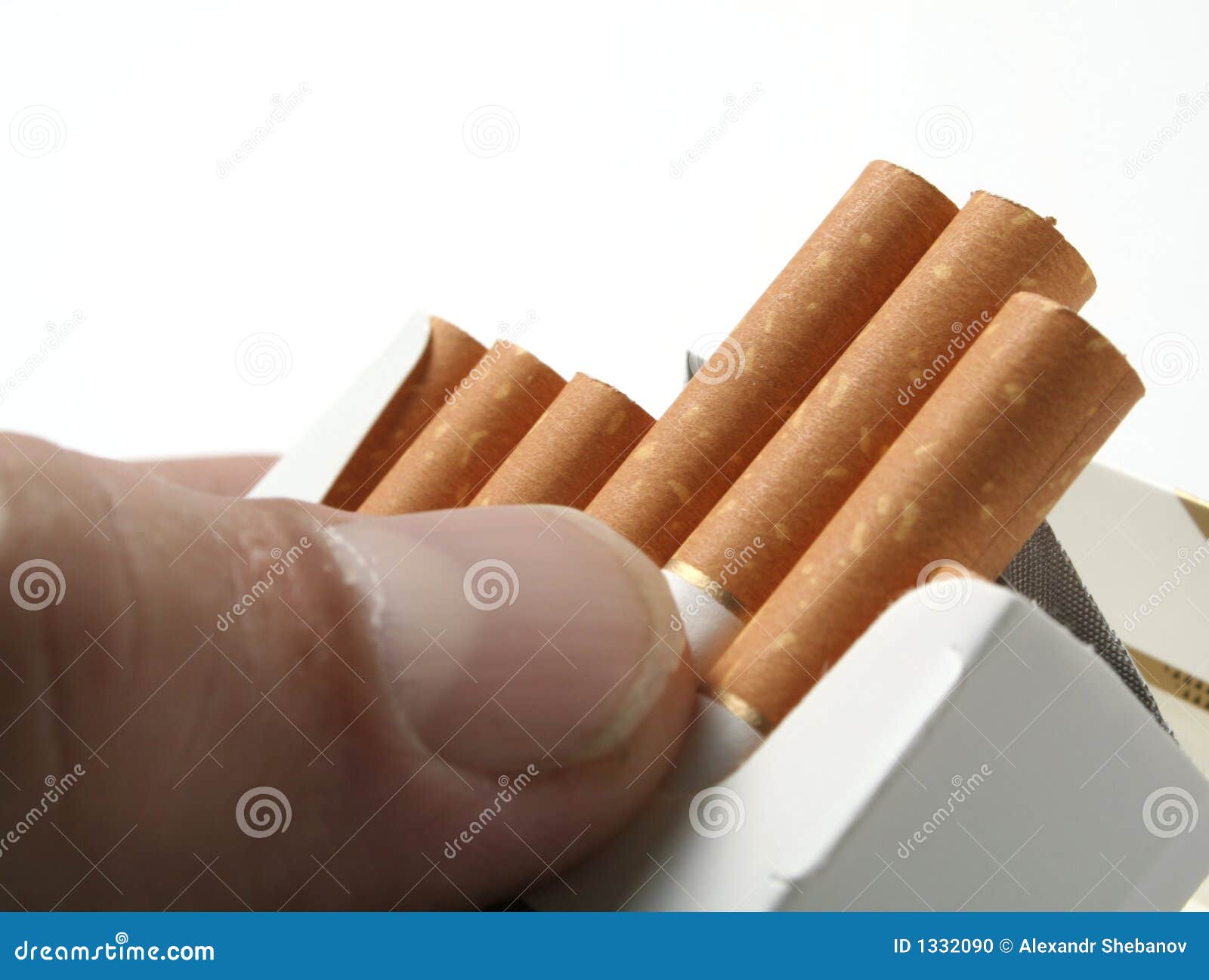 Het roken van sigaretten stock foto. Image of slecht, geschiktheid ...