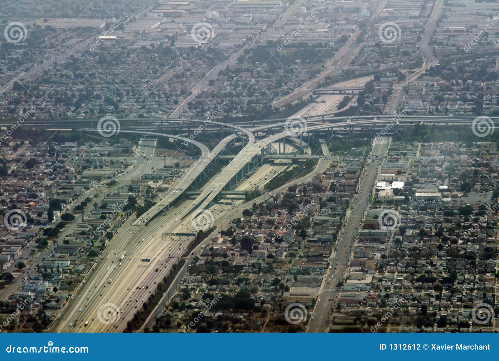 Het ruilmiddel van de weg stock foto. Image of mening - 1312612