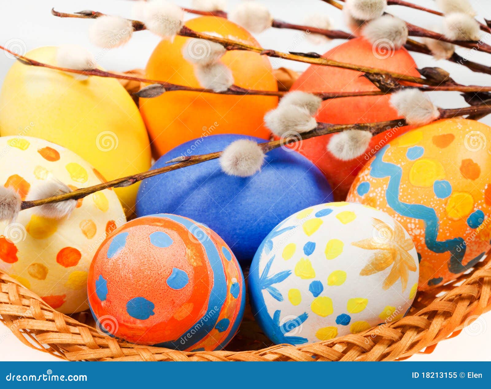 Het Schilderen Van Pasen Eieren Stock Afbeelding - Image of erfenis ...