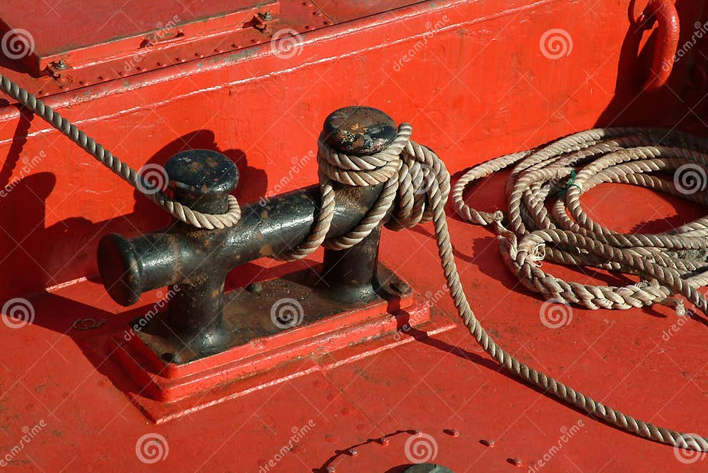 Het schip van de meertros stock afbeelding. Image of lading - 272047