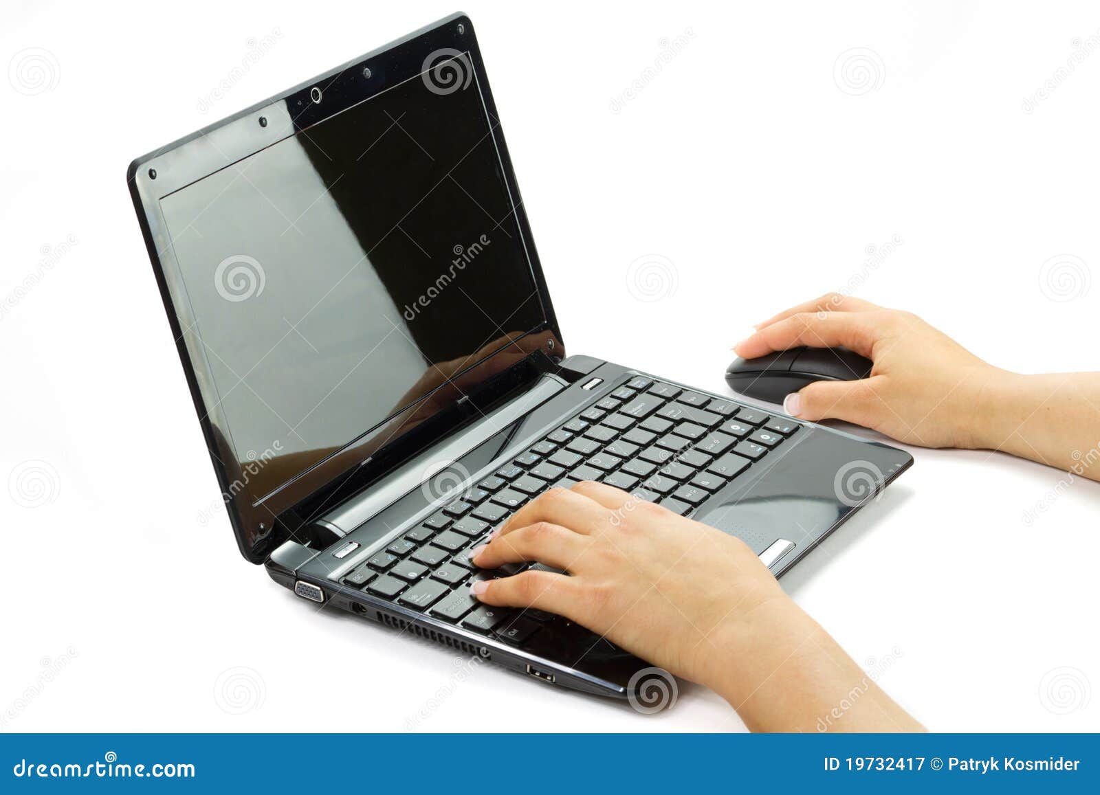 Het schrijven op computer stock afbeelding. Image of laptop - 19732417