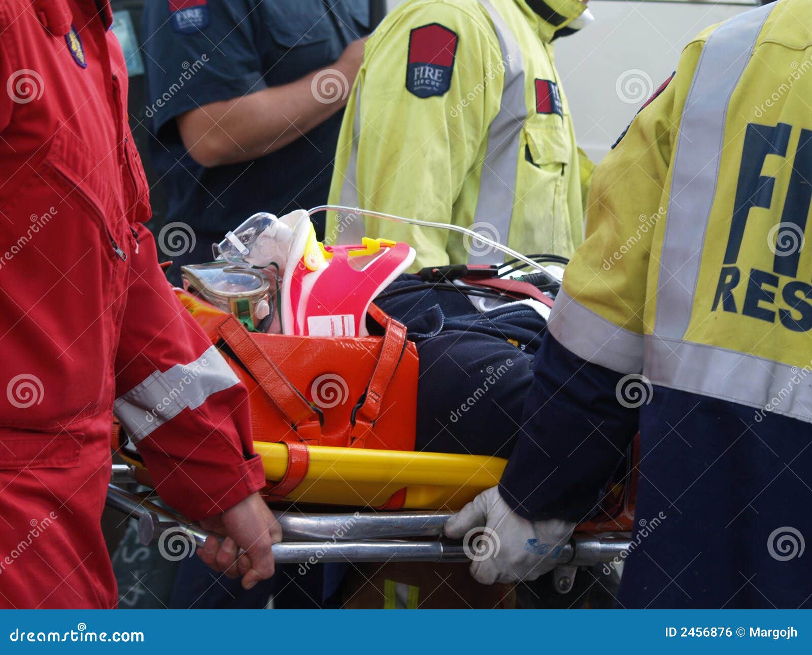 Het Slachtoffer Van Het Ongeval Stock Foto - Image of ongeval, persoon ...