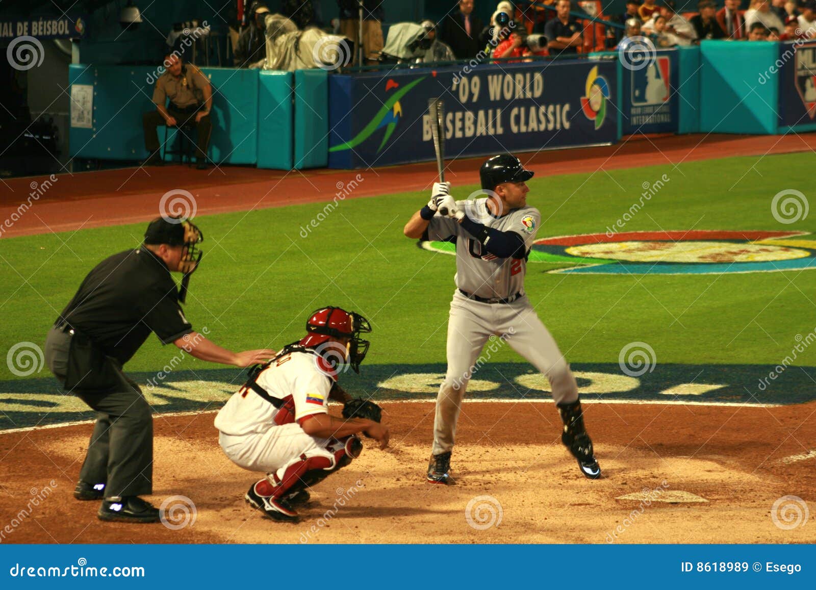 Het spel van het honkbal redactionele stock afbeelding. Image of ...