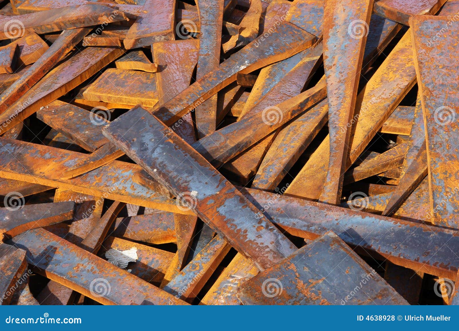 Het staal van het schroot stock foto. Image of fiets, recycling - 4638928