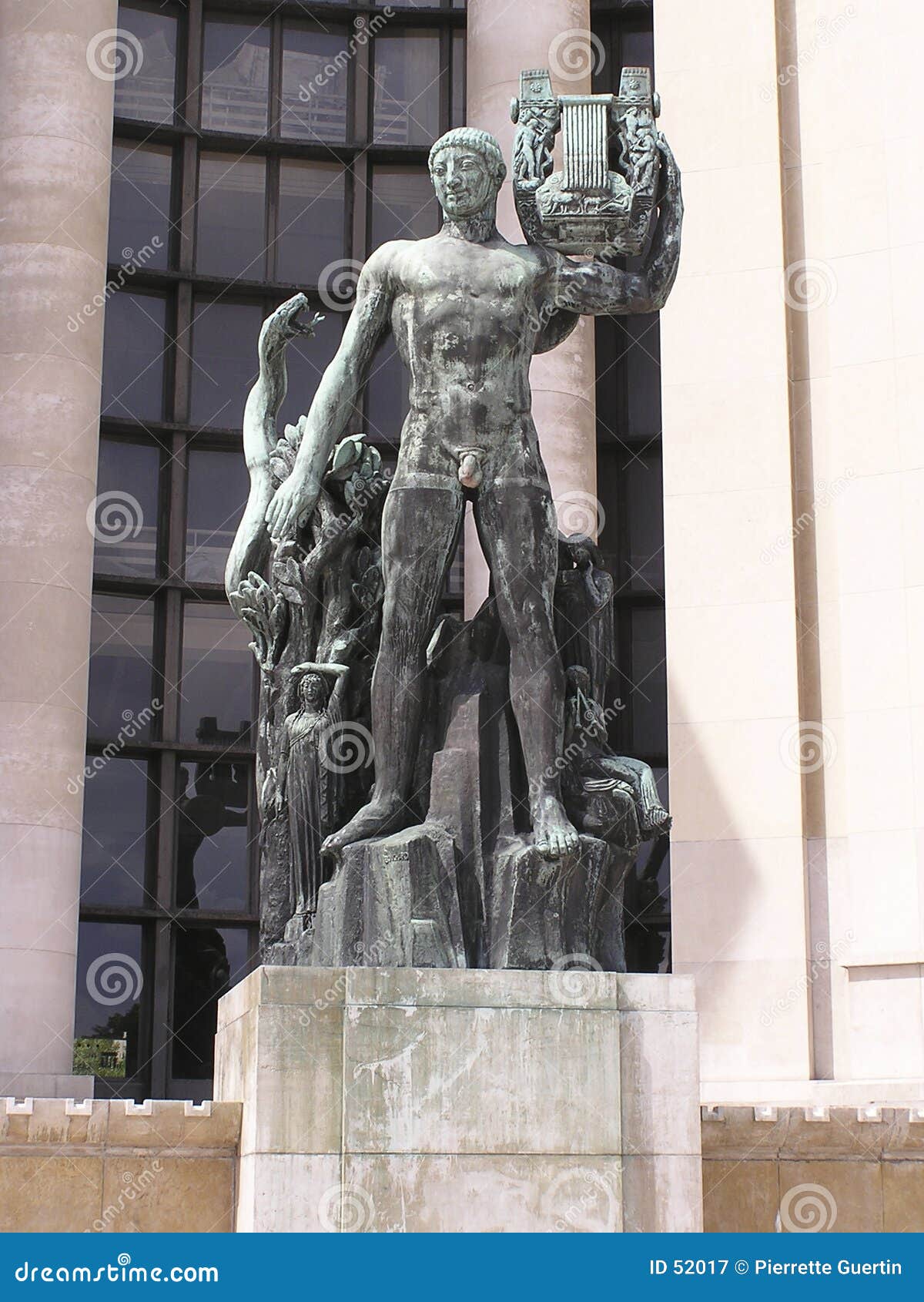 Het Standbeeld Parijs Van Apollon Stock Afbeelding - Image of goden ...