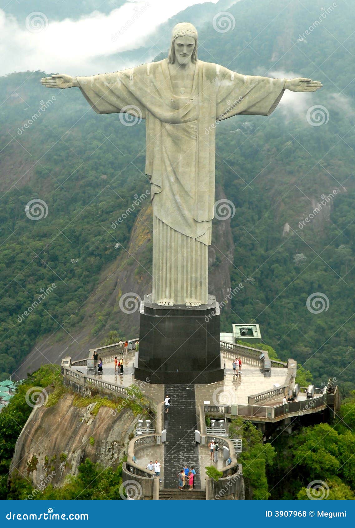 Het Standbeeld Van De Verlosser Van Christus Redactionele Stock Foto ...