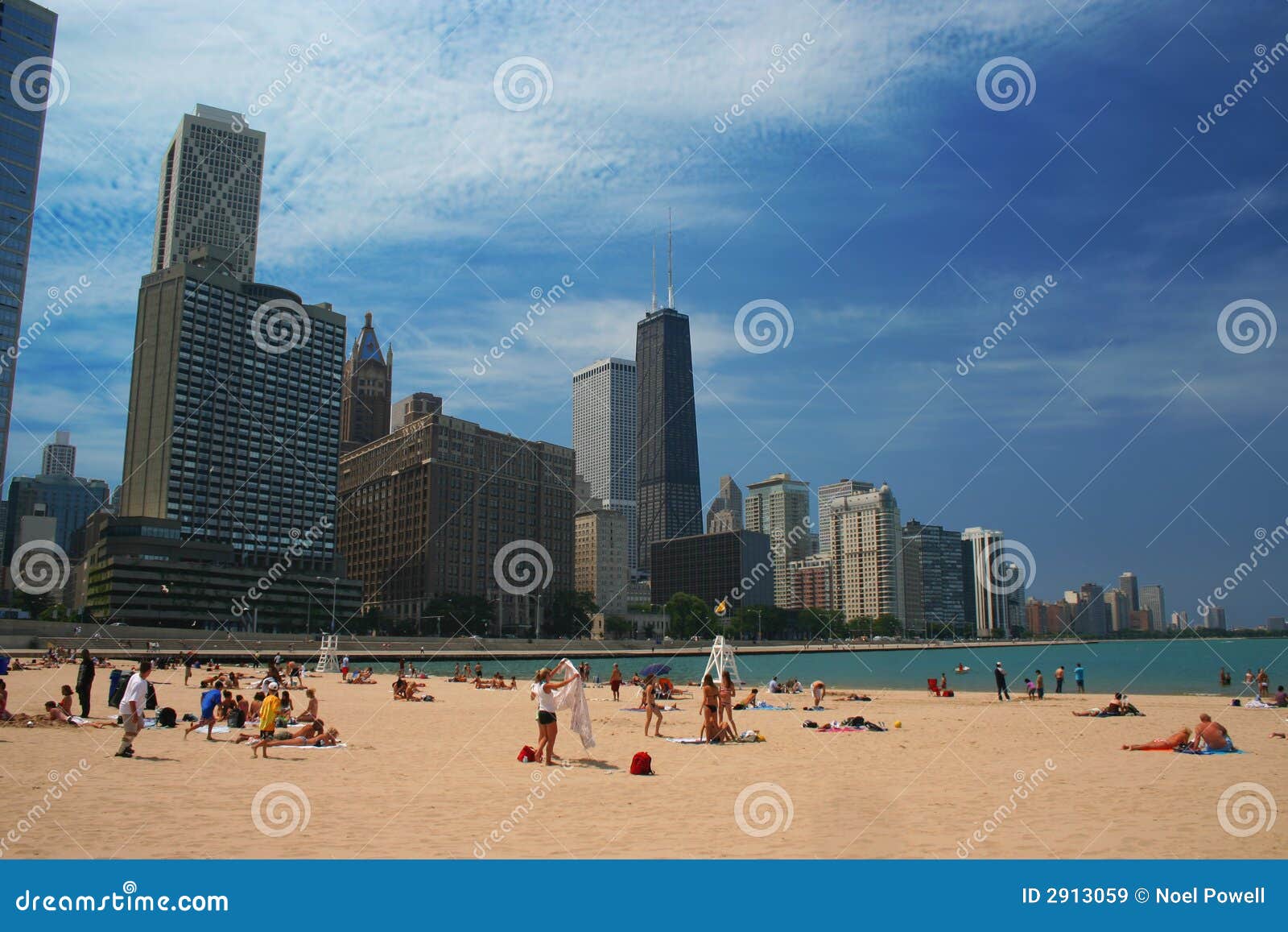 Het Strand van Chicago redactionele stock afbeelding. Image of reis ...