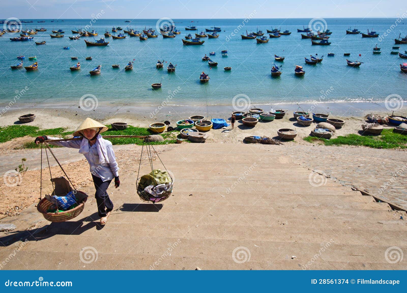 Het strand van Ne van Mui redactionele stock afbeelding. Image of ...