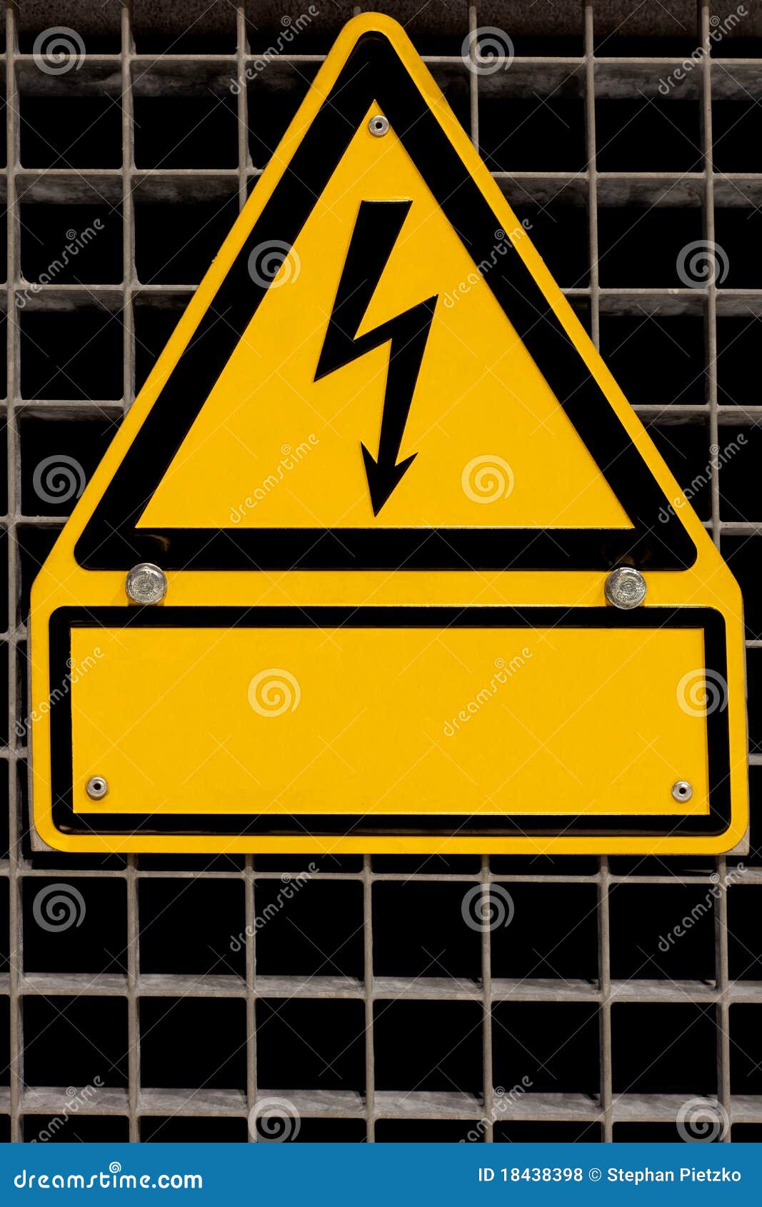 Het Teken Van De Hoogspanning Met Copyspace Stock Foto - Image of ...