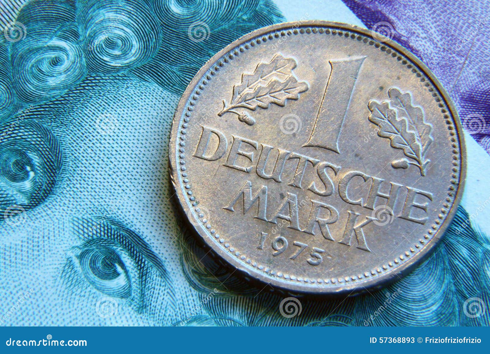 Het Teken Van Duitsland, Oude Munt Stock Afbeelding - Image of euro ...