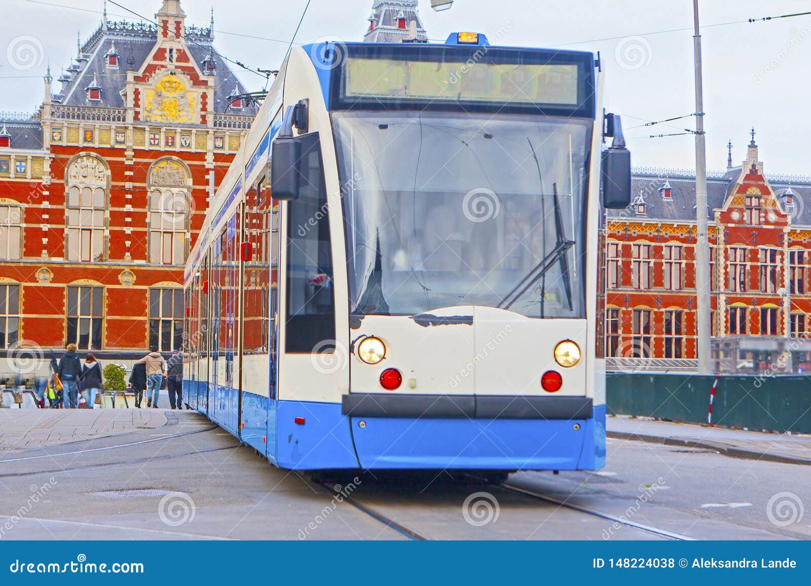 Het Trameinde Dichtbij Centraal-post De Post Van Amsterdam Centraal ...