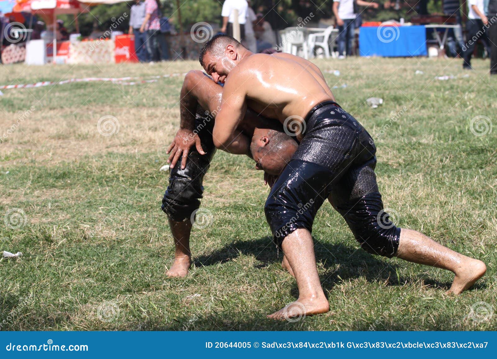 Het Turkse Olieachtige Worstelen Redactionele Afbeelding - Image of ...