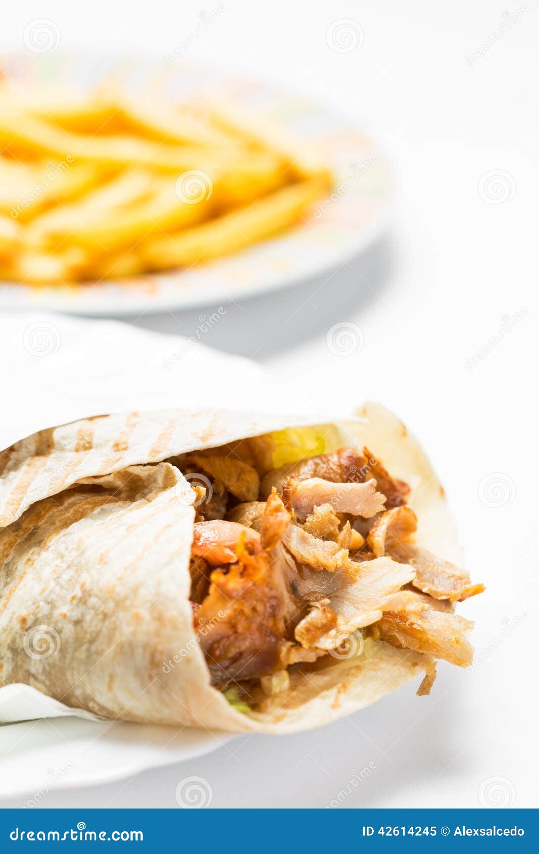 Het Turkse Voedsel Van Doner Kebab Stock Afbeelding - Image of friet ...
