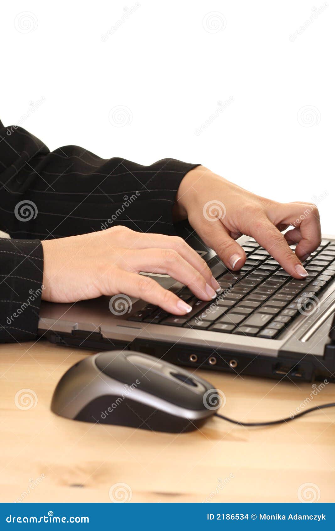 Het werk van de computer stock foto. Image of globaal - 2186534