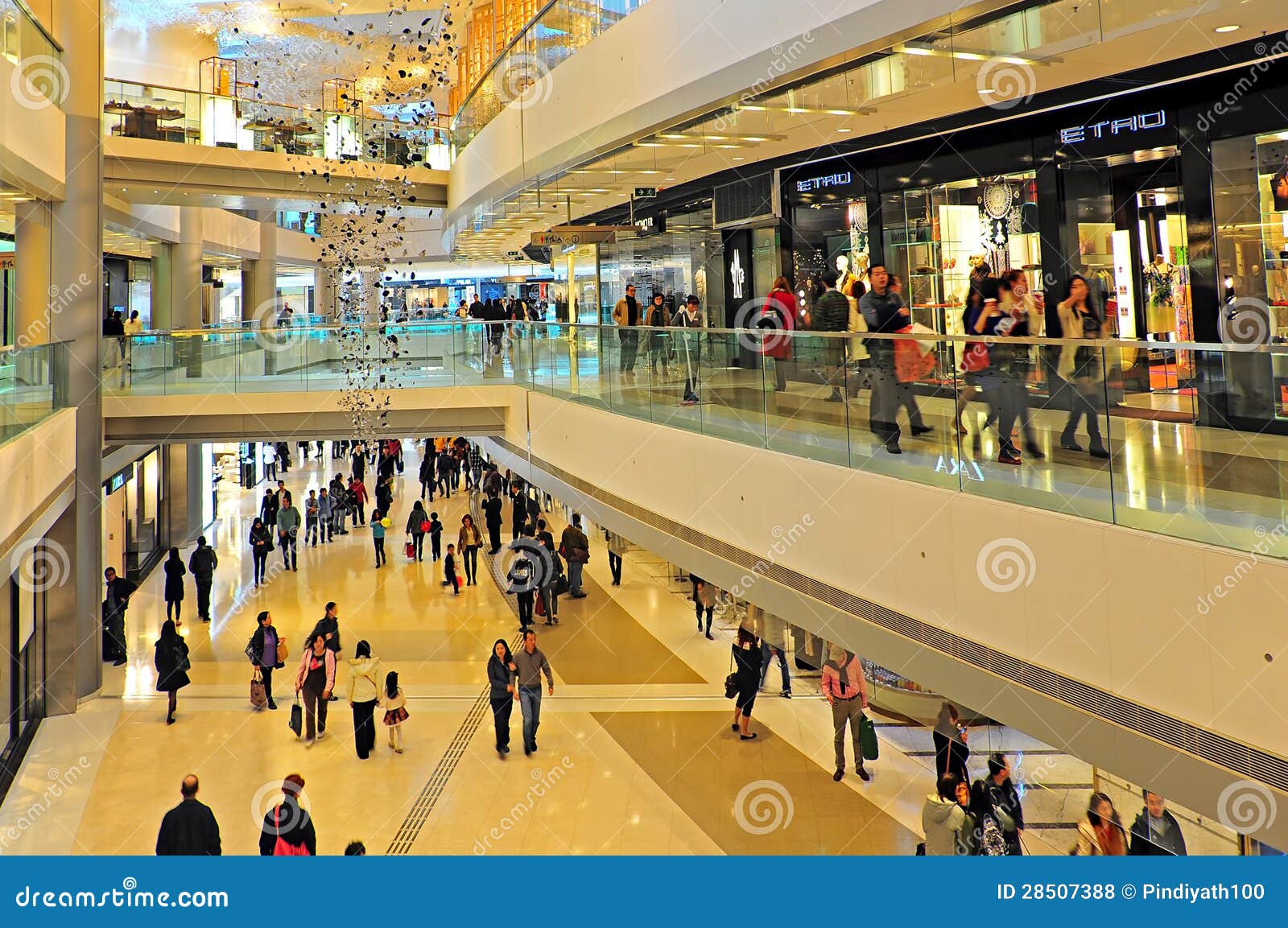 Het Winkelcomplex Van Ifc, Hongkong Redactionele Stock Foto - Image of ...