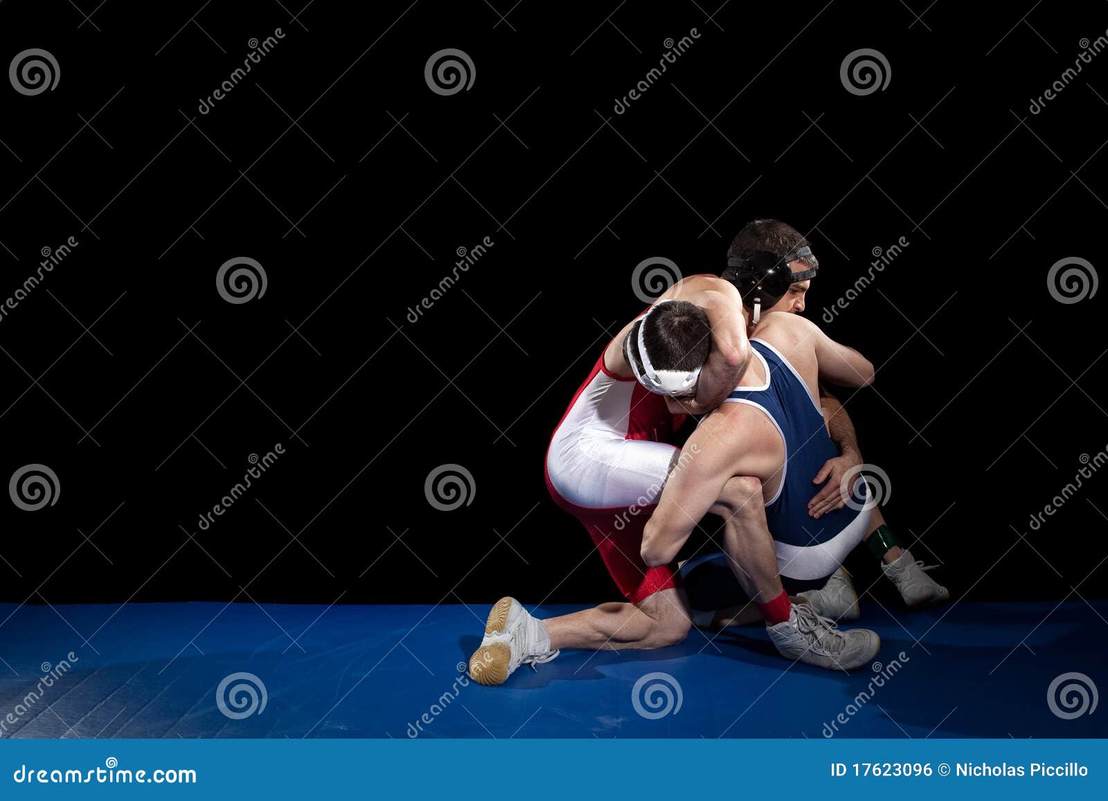Het worstelen stock foto. Image of worsteling, atletisch - 17623096