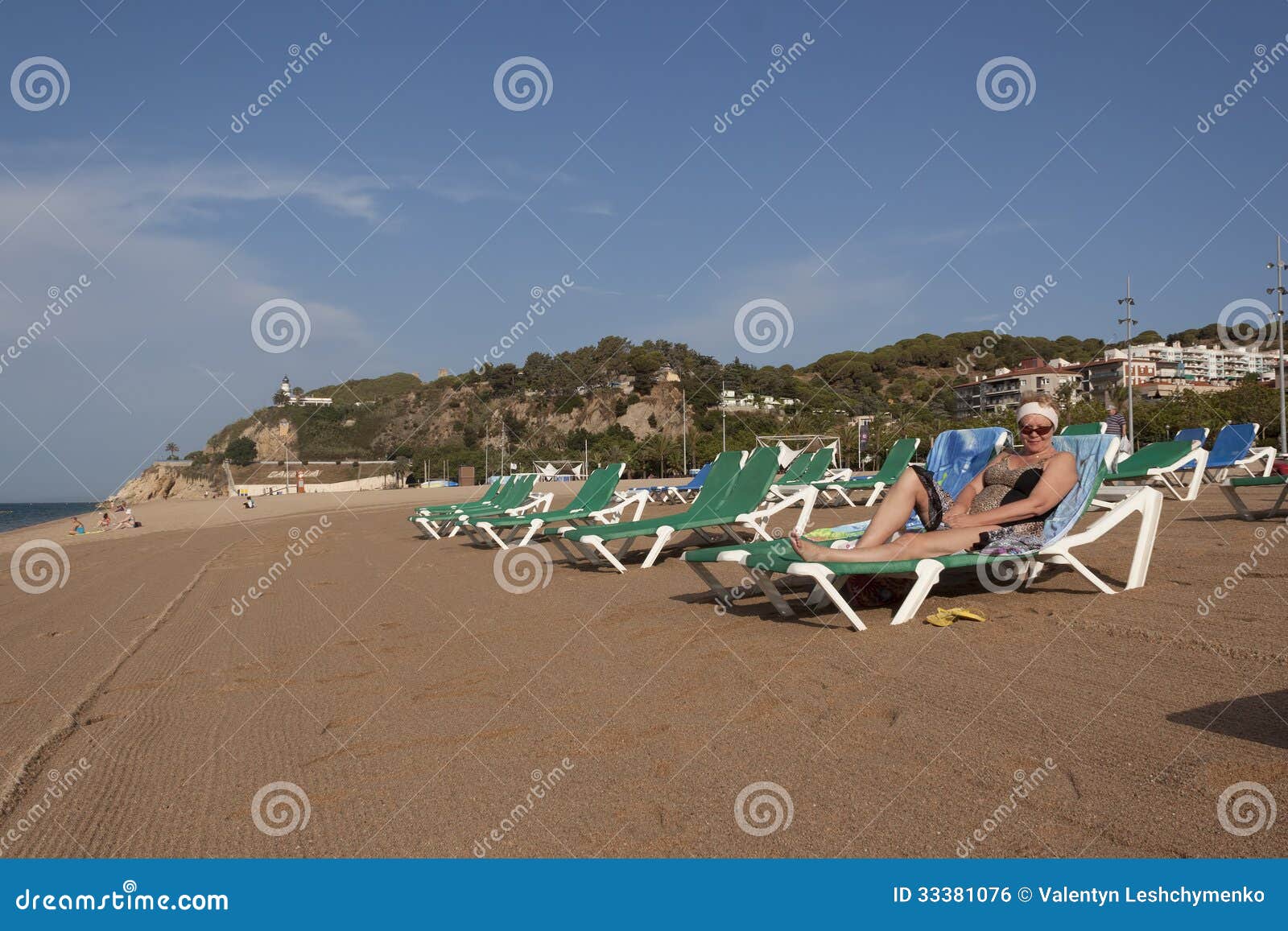 Het Zandige Strand in Calella Stock Foto - Image of costa, rijp: 33381076