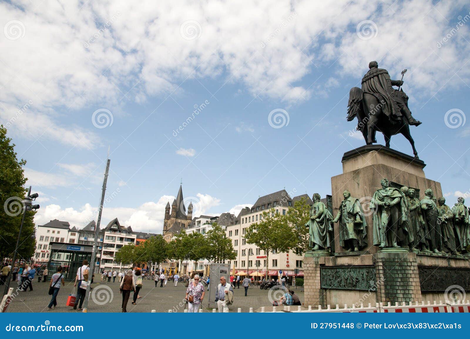 Heumarkt Colonia (KÃ¶ln) foto de archivo editorial. Imagen de verde ...