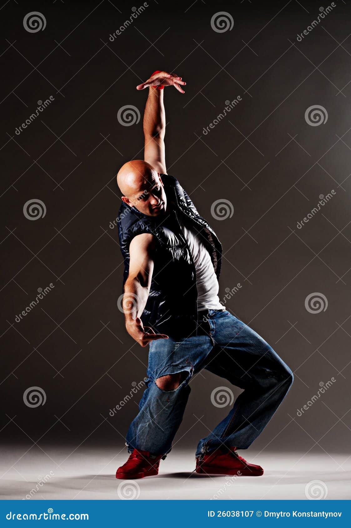 Heup-hop mens het dansen stock afbeelding. Image of onderbreking - 26038107