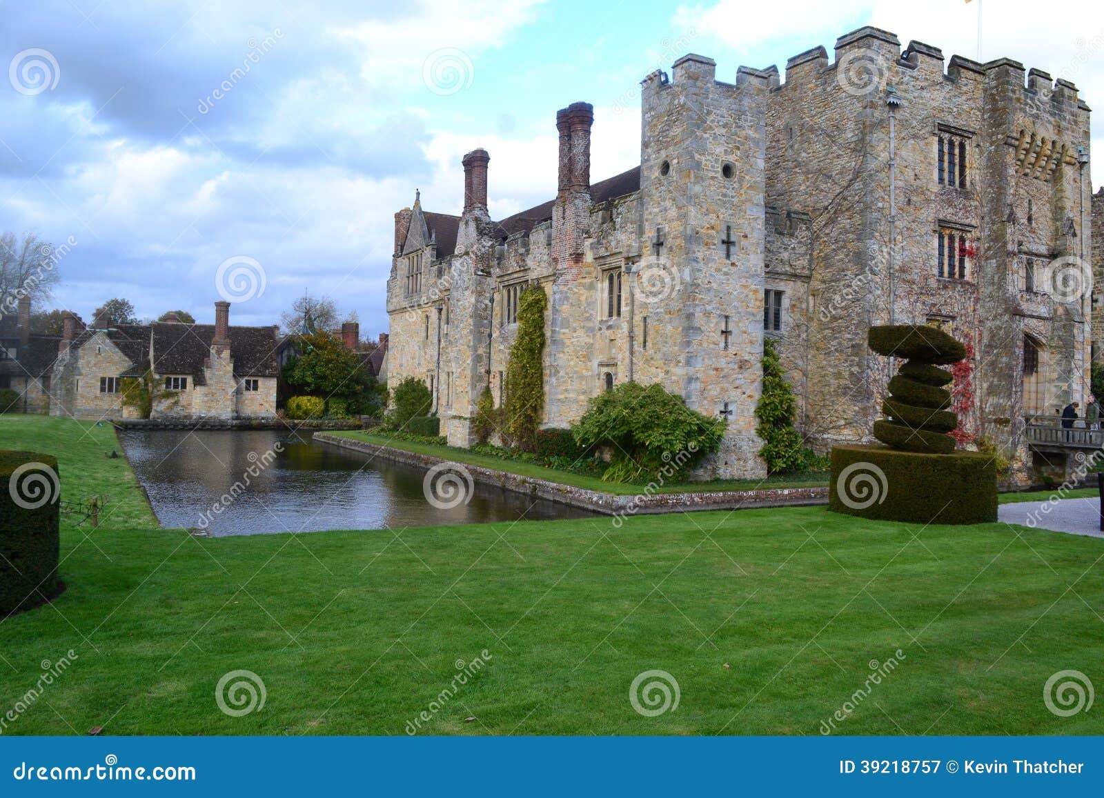 Hever castle stock image. Image of blue, historic, family - 39218757