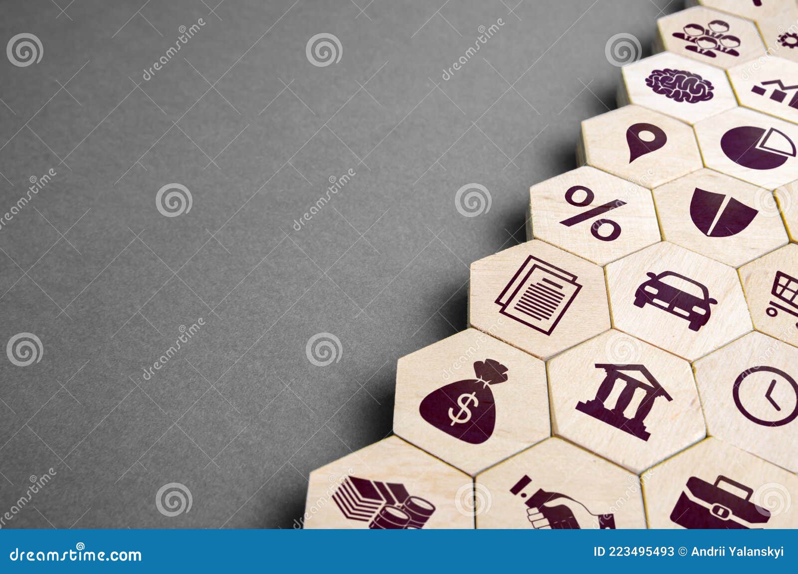Hexagons in Order with Business Attributes. Organizational and ...