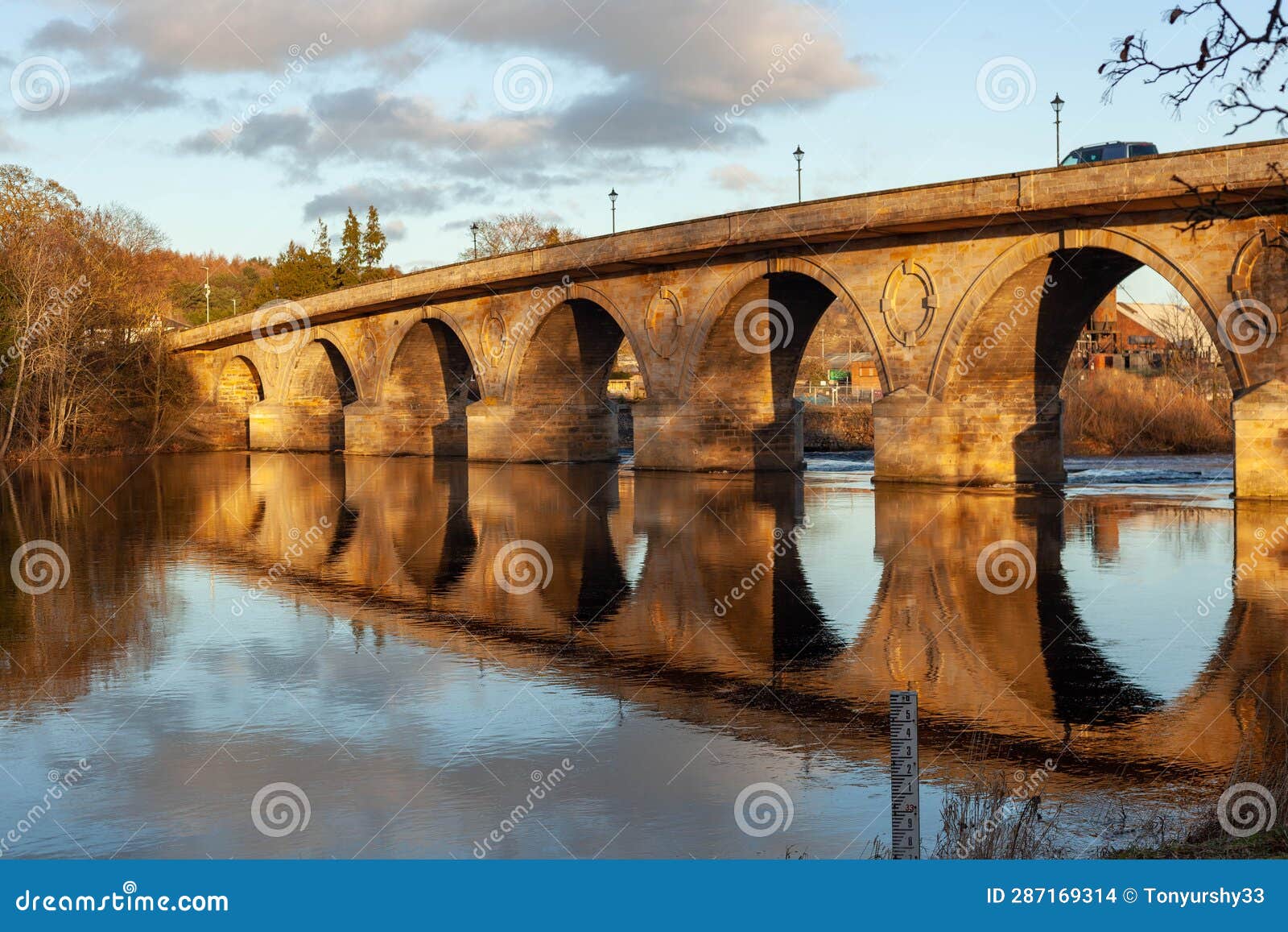 Hexham bridge tyne green stock photo. Image of water - 287169314