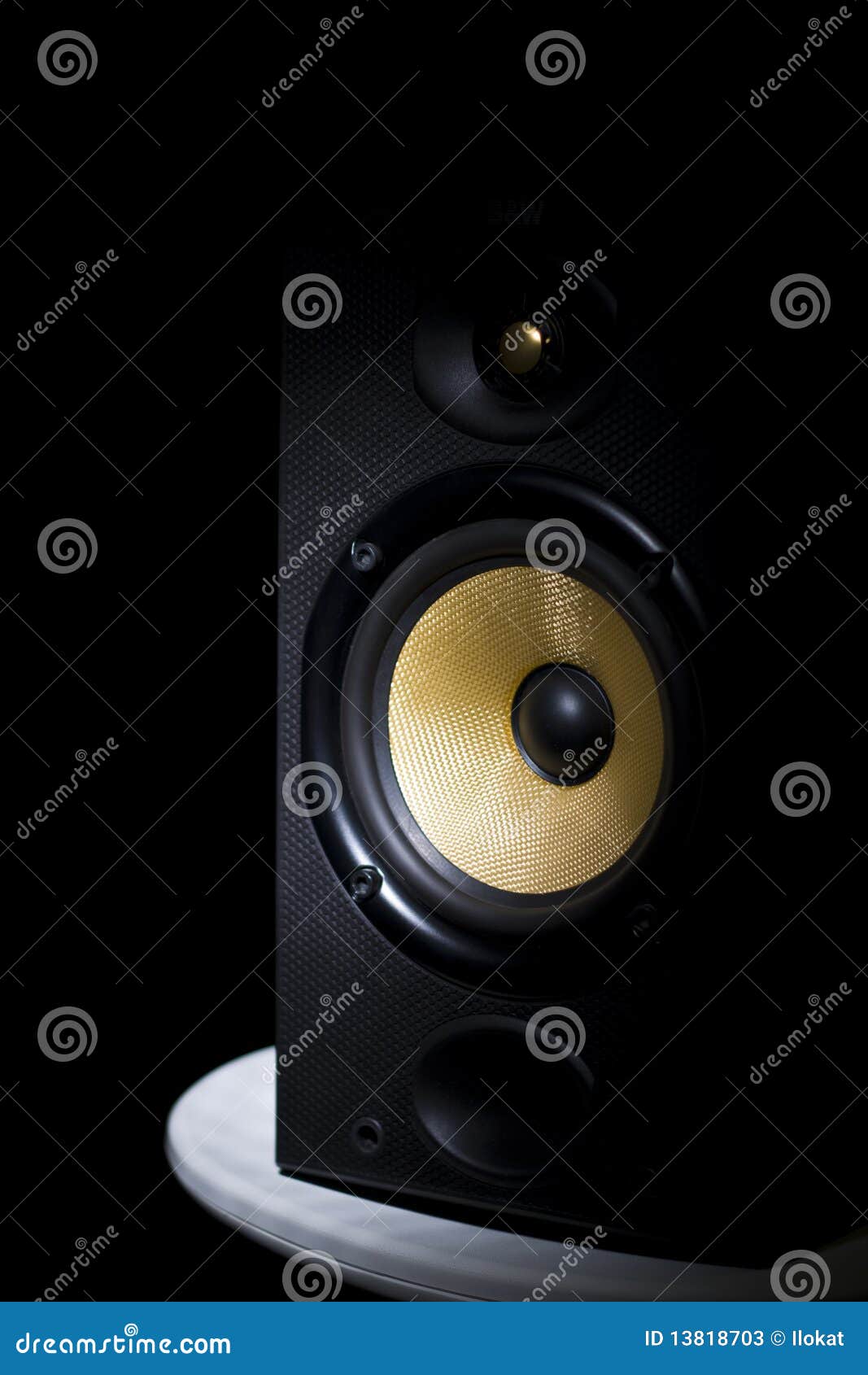 Hi-Fi Stereo Speaker on Stool Stock Image - Image of kevlar, field ...