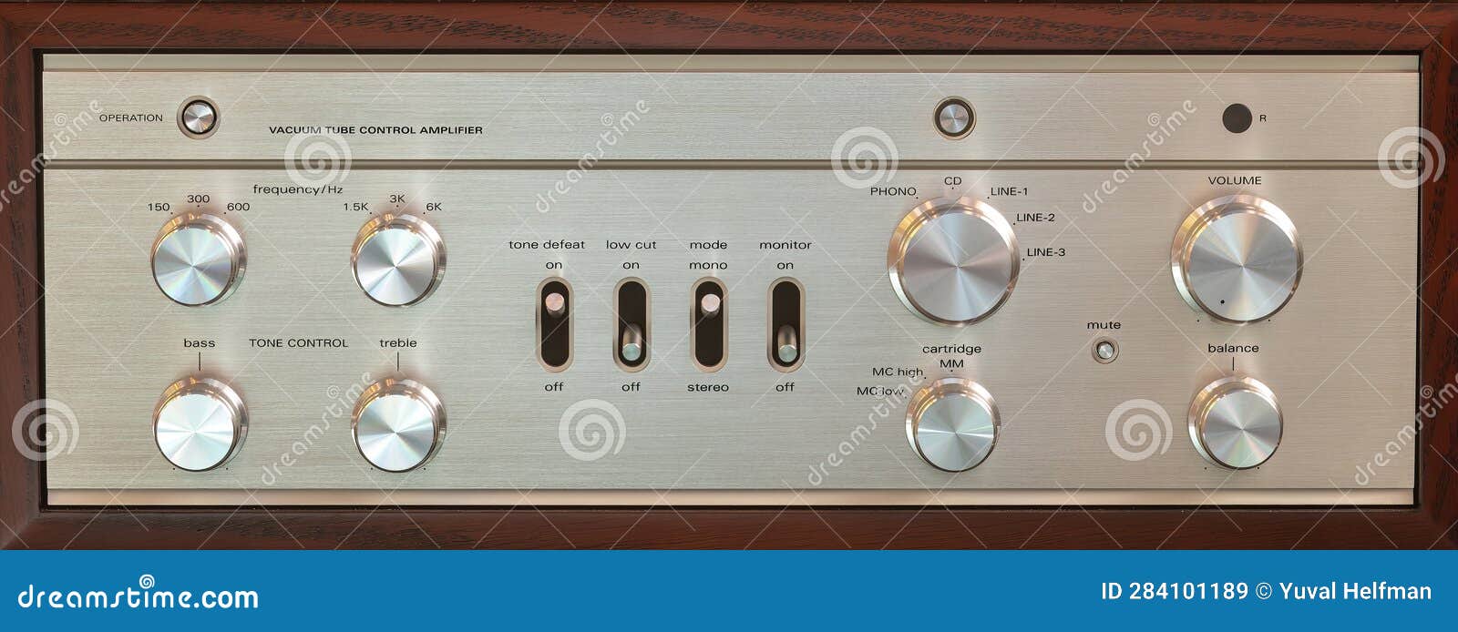 Hi-Fi Stereo Vacuum Tube Control Amplifier Stock Image - Image of ...