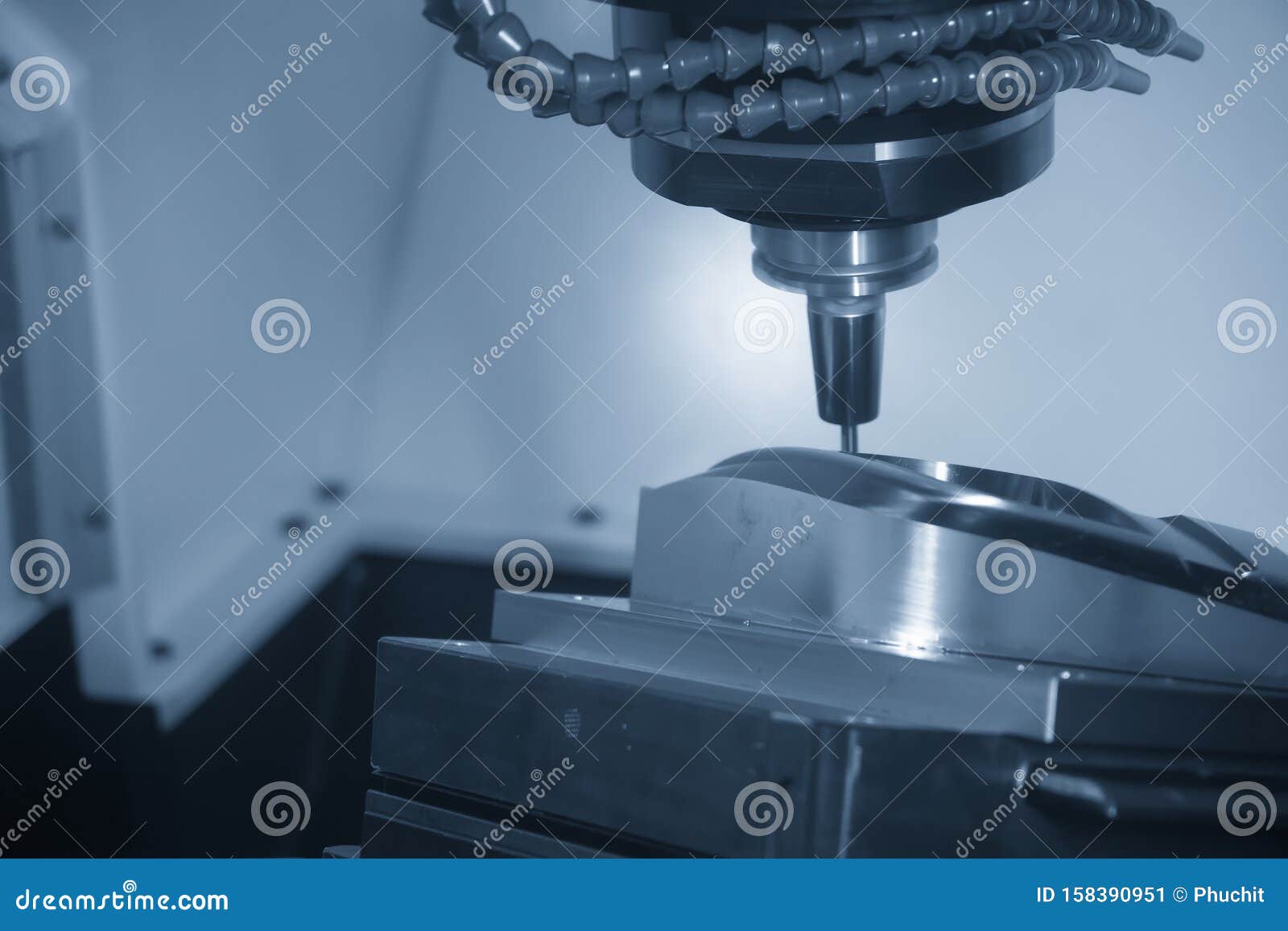 The Hi Precision Injection Mold Cutting Process On 5-axis CNC Milling ...