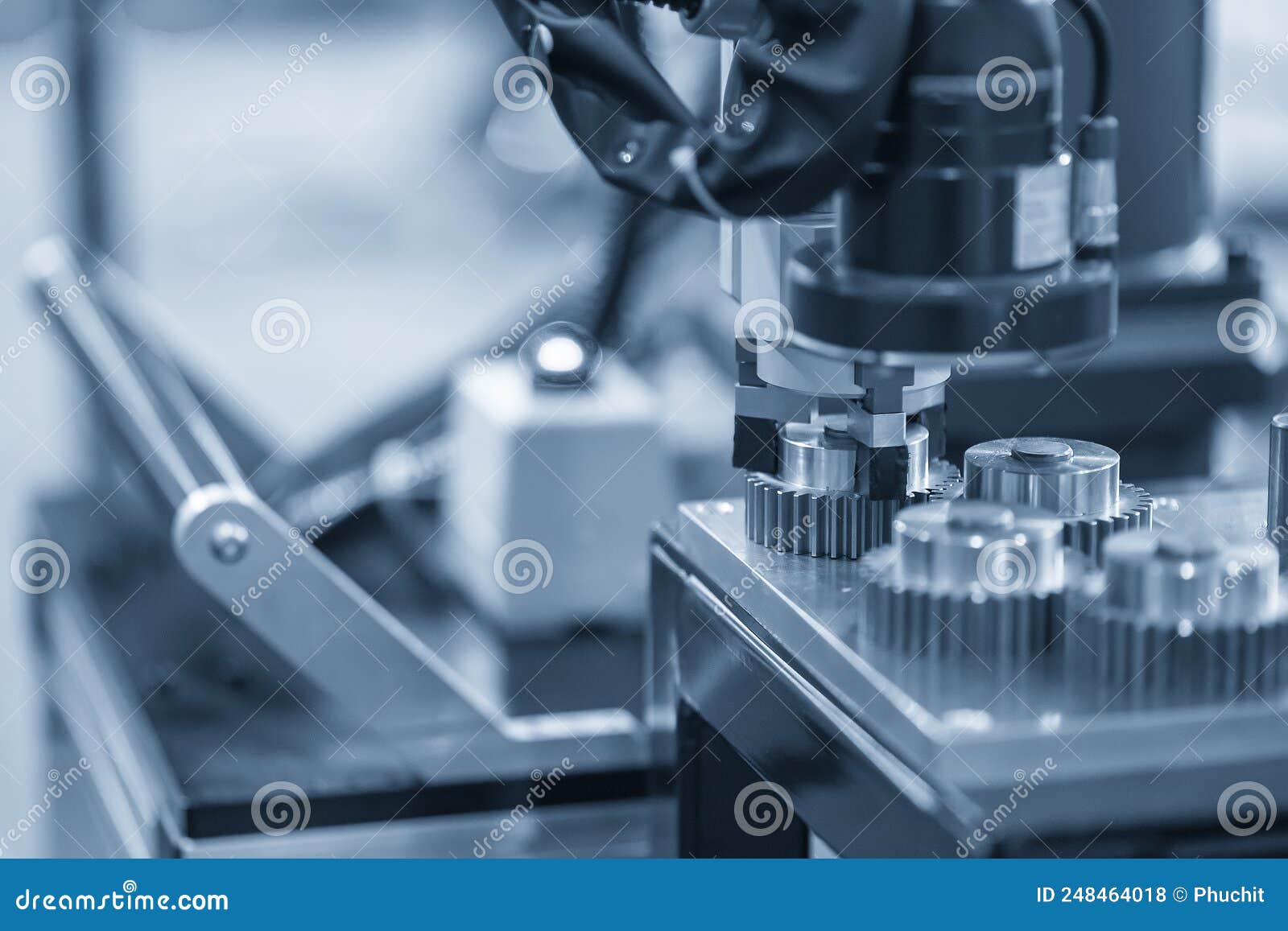 The Hi-technology Material Handling Process by Robotic System with ...
